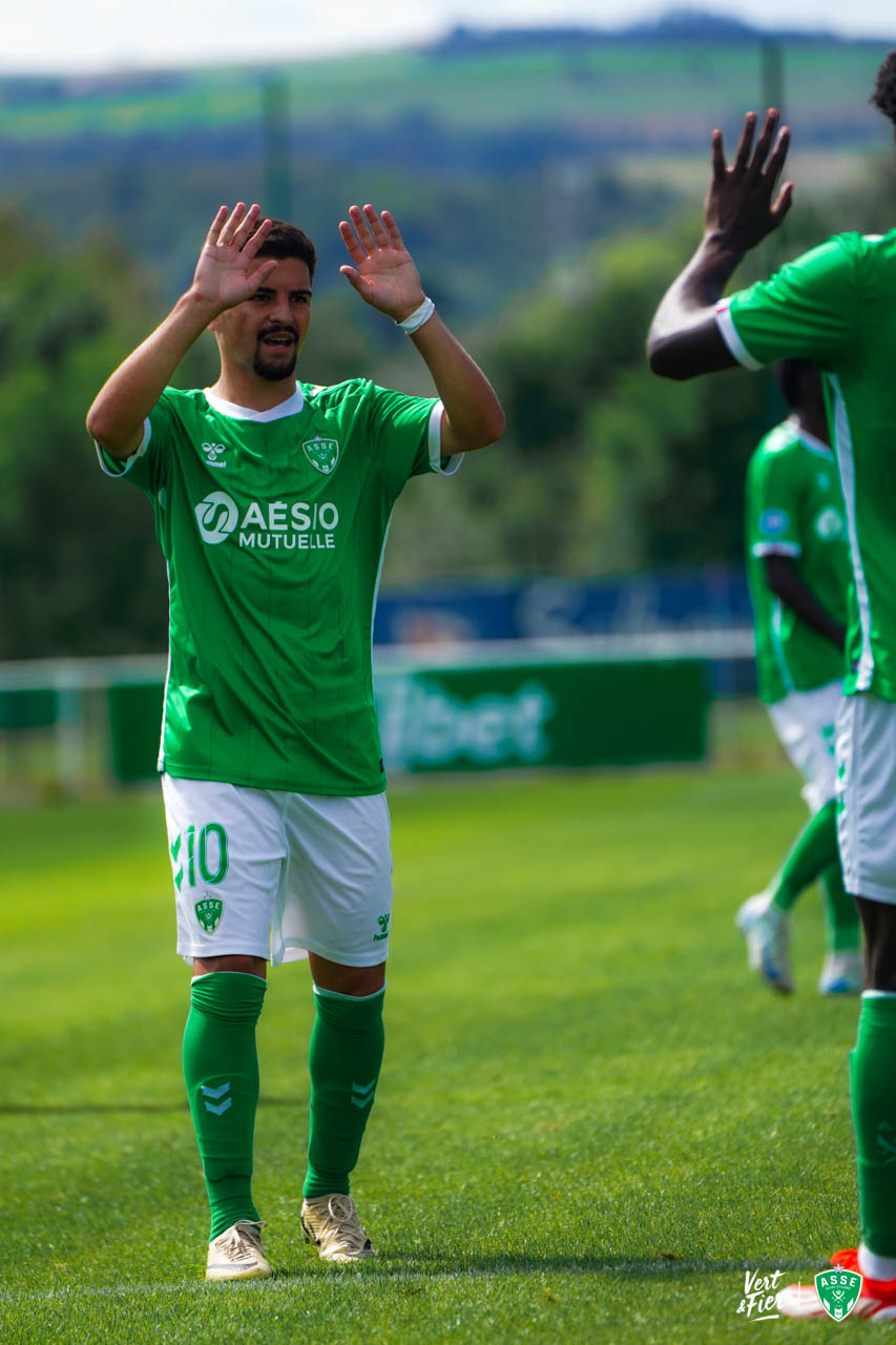 Miladinovic Igor - Fiche : infos, stats, photos