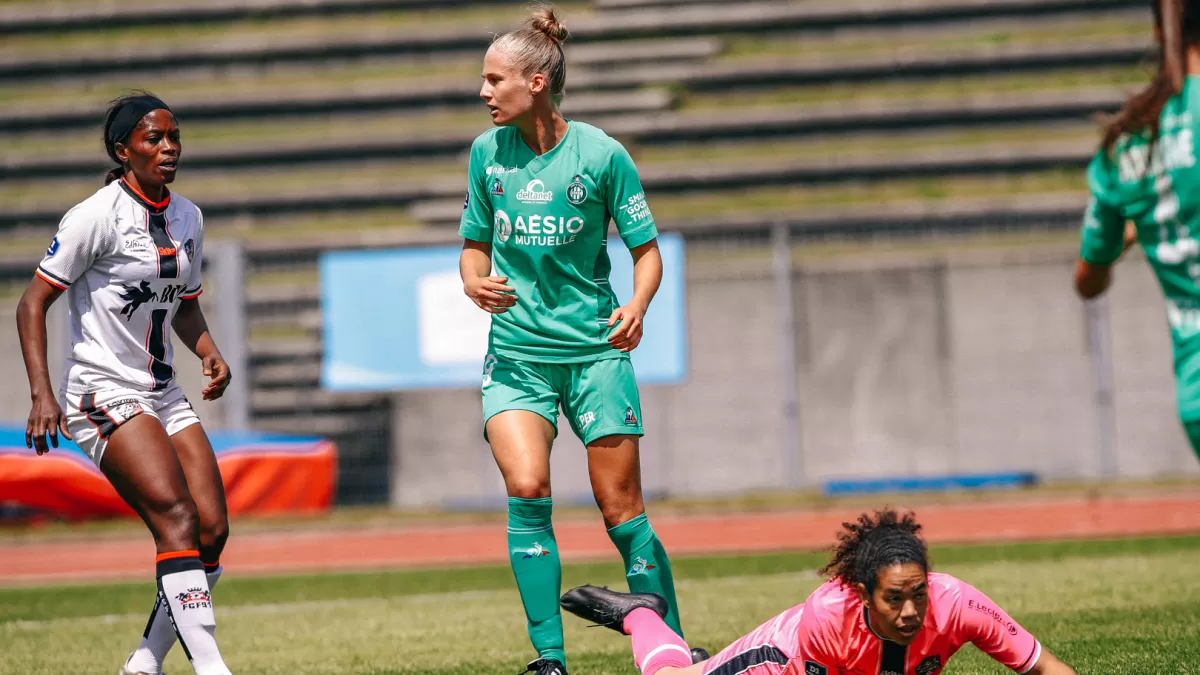 Juliette Vidal en photos - Médiathèque, ASSE